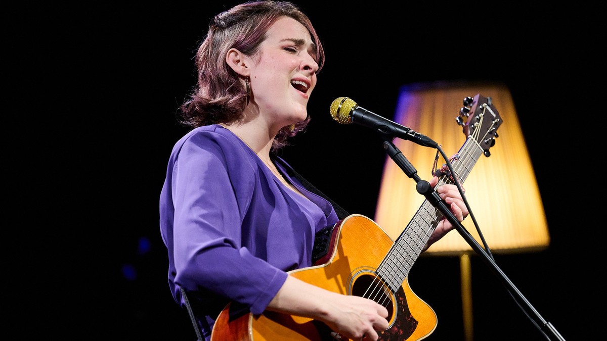 Becca Stevens @ Musig im Pflegidach, Muri