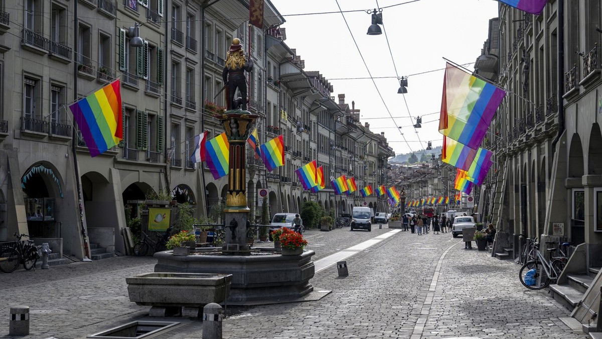 So zelebriert Bern die Pride – die JSVP täubelet