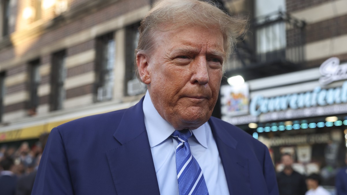 Donald Trump: Suche nach Geschworenen für Prozess geht weiter