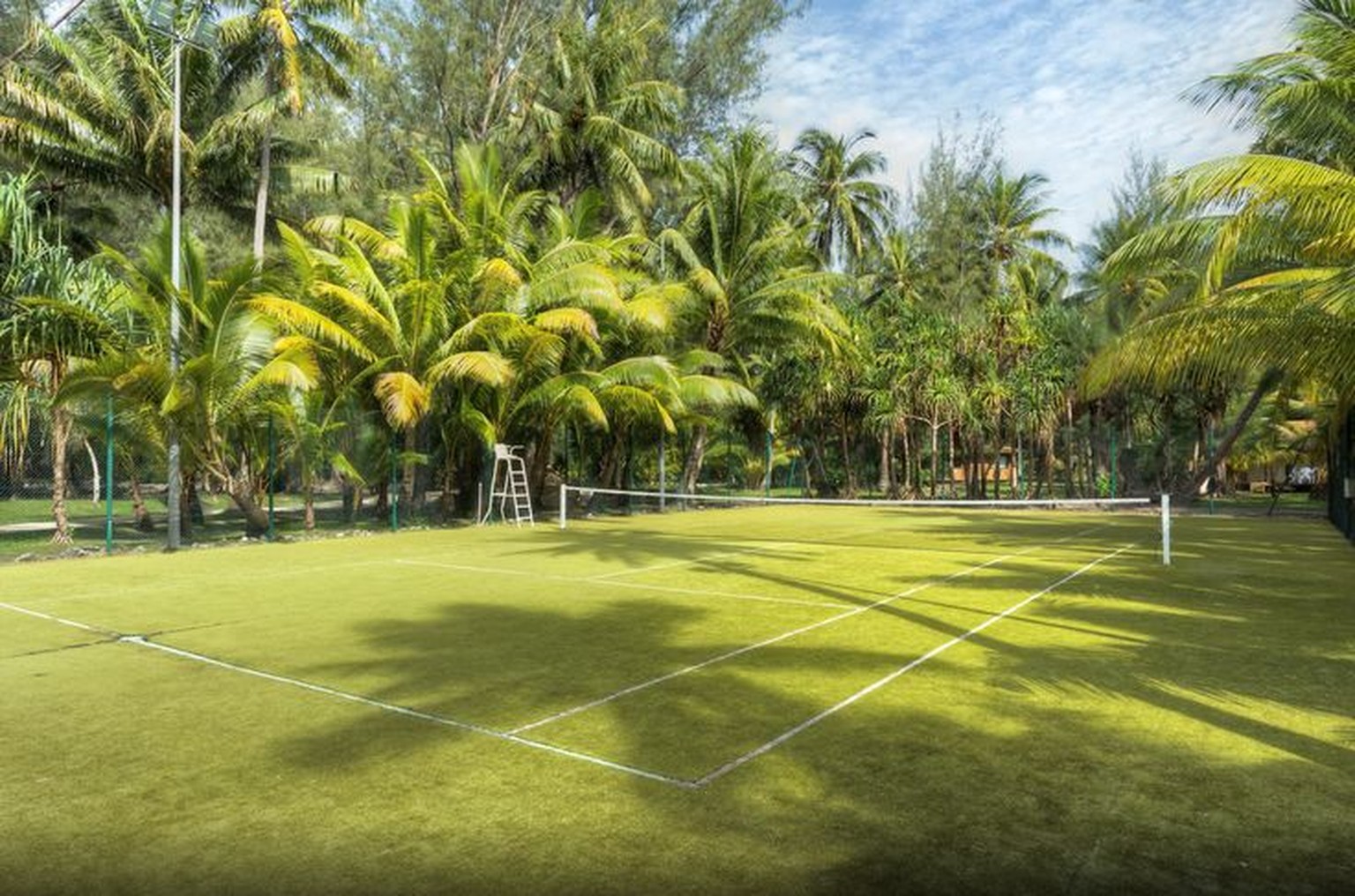 Hier will jeder spielen – die schönsten Tennisplätze