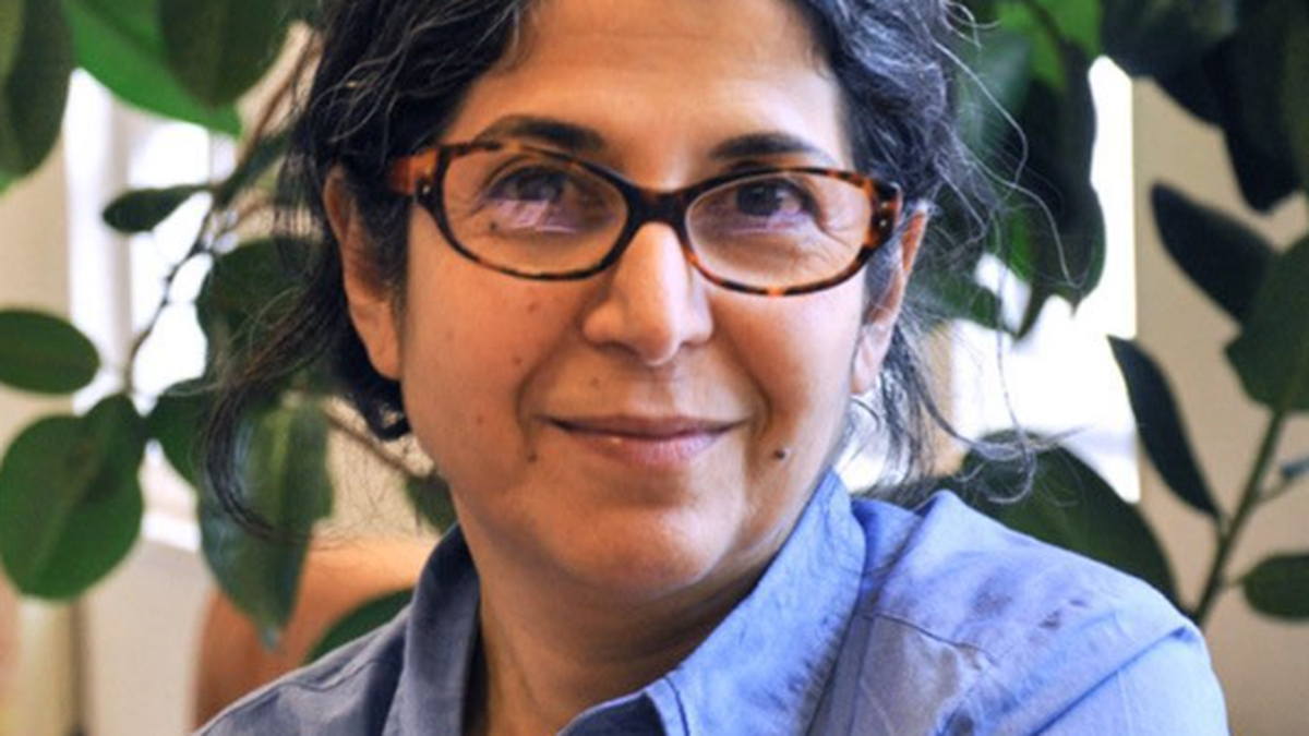 Iranische Forscherin Fariba Adelkhah aus Evin-Gefängnis entlassen