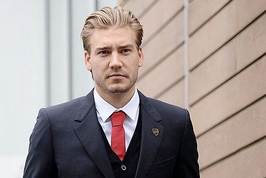 Wird auch Zeit! «Lord Bendtner», die Fussball-Skandalnudel, ist jetzt ...