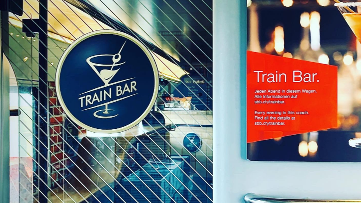 SBB testet die Train Bar im Zug: Das bietet die Kneipe auf Schienen