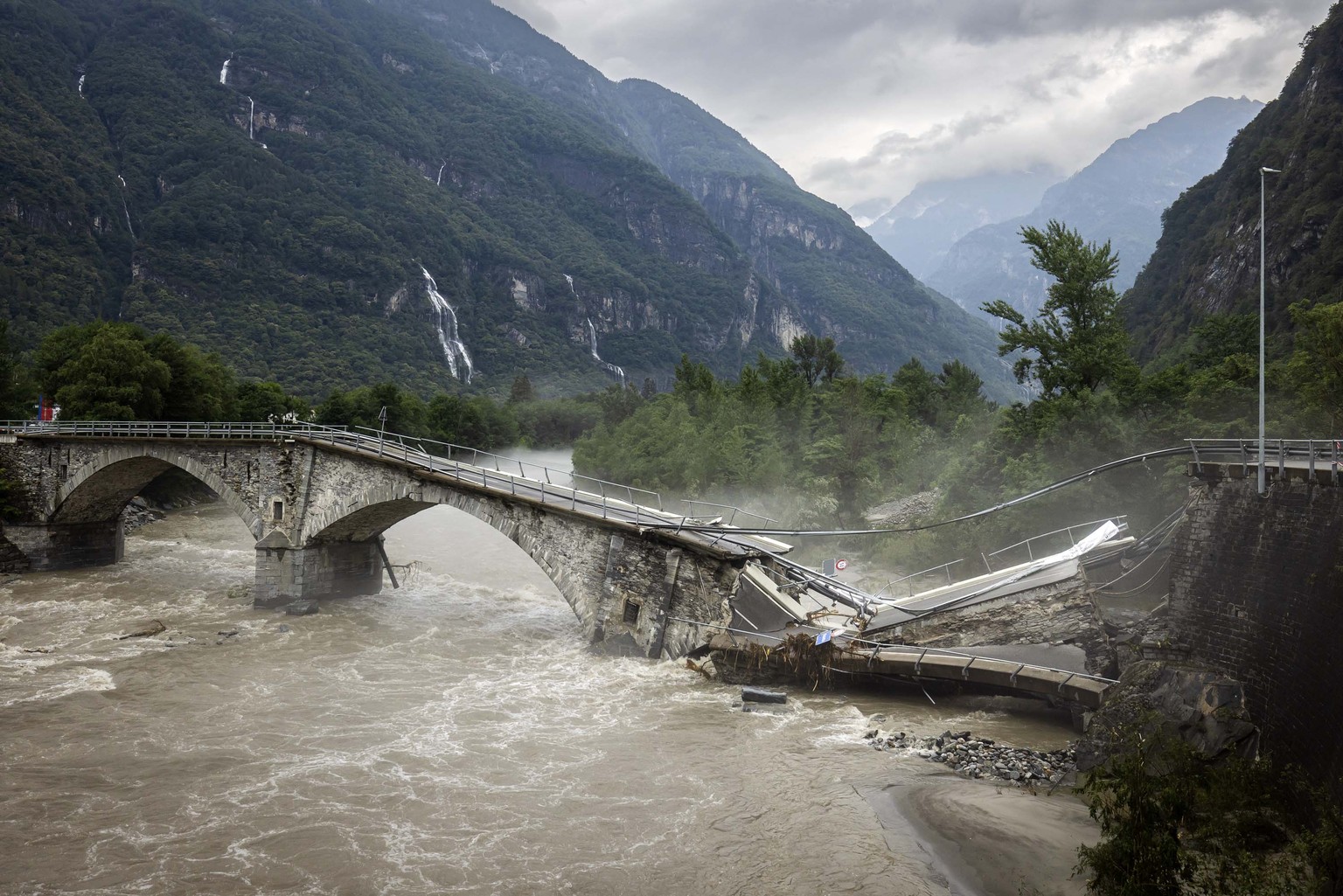 Unwetter-Katastrophe im Tessin und Wallis